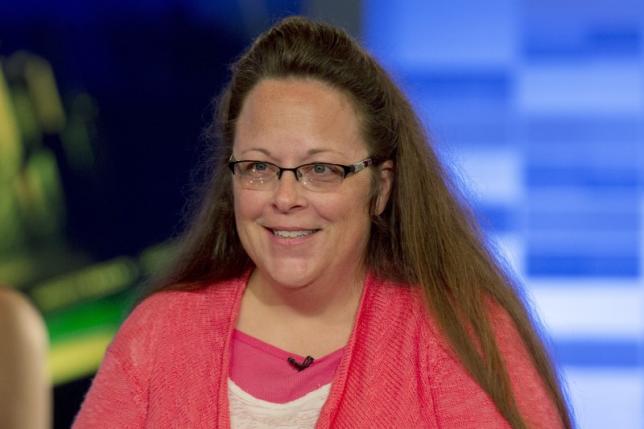 Kim Davis, Calvinist Hulk SMASH, and Drunk Ex-Pastors